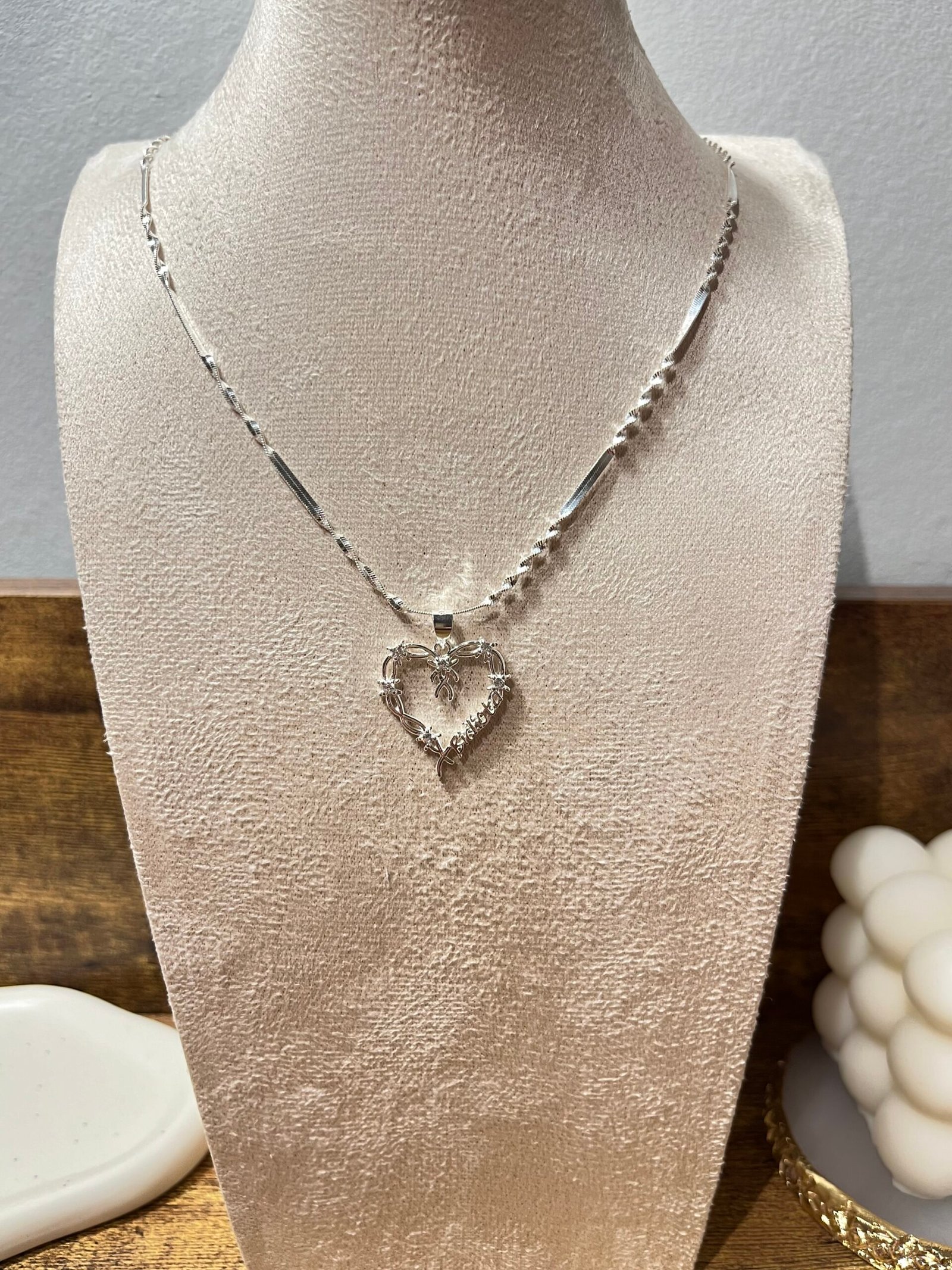 Collar Corazón Bichota – beska.cl